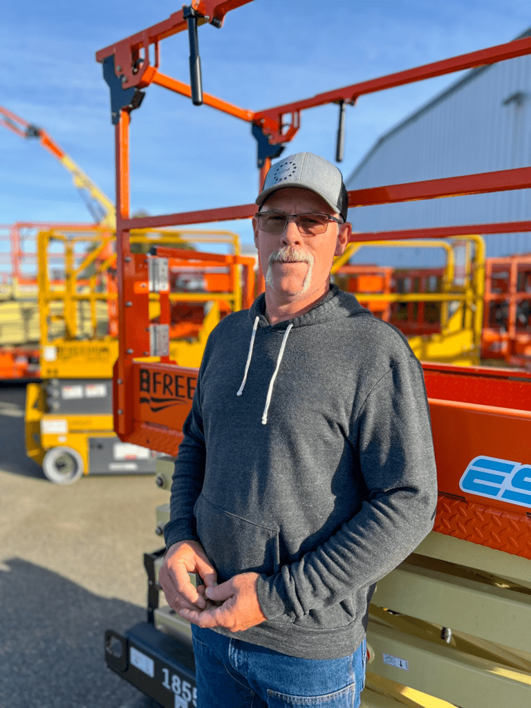 Layton Lowe - Equipment Rental in Pasco & Richland